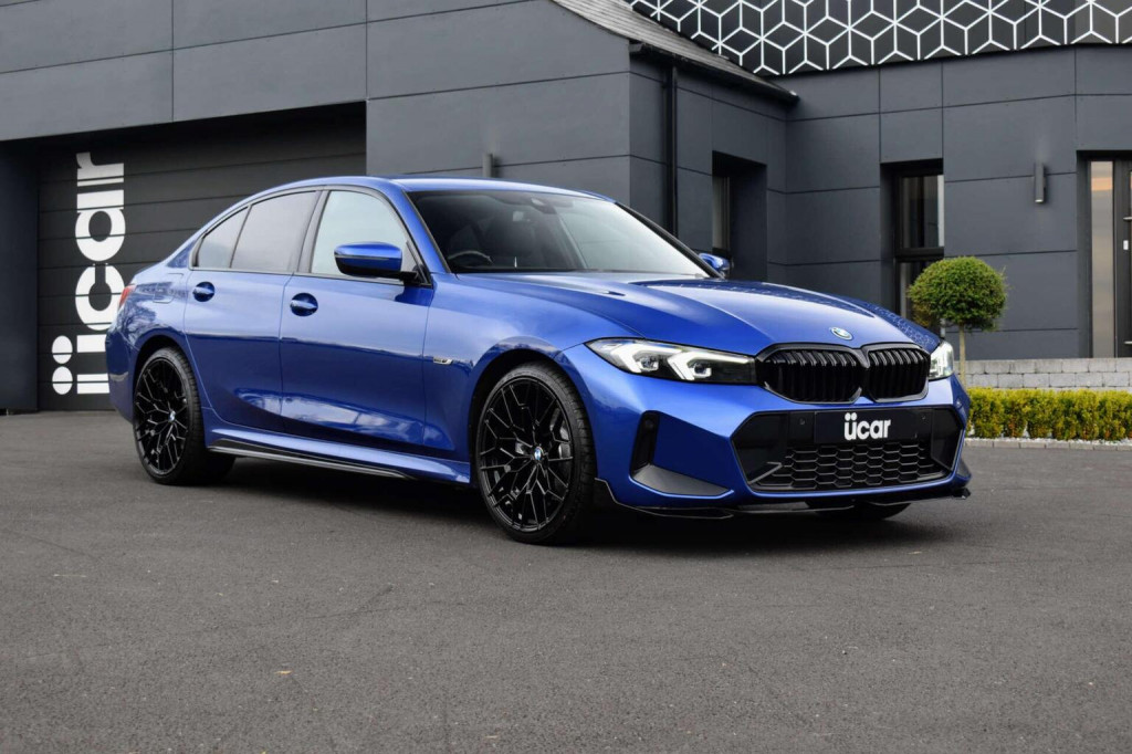 Used BMW 3 SERIES 2023 Blue for sale - £29995 in Ballymena, County ...